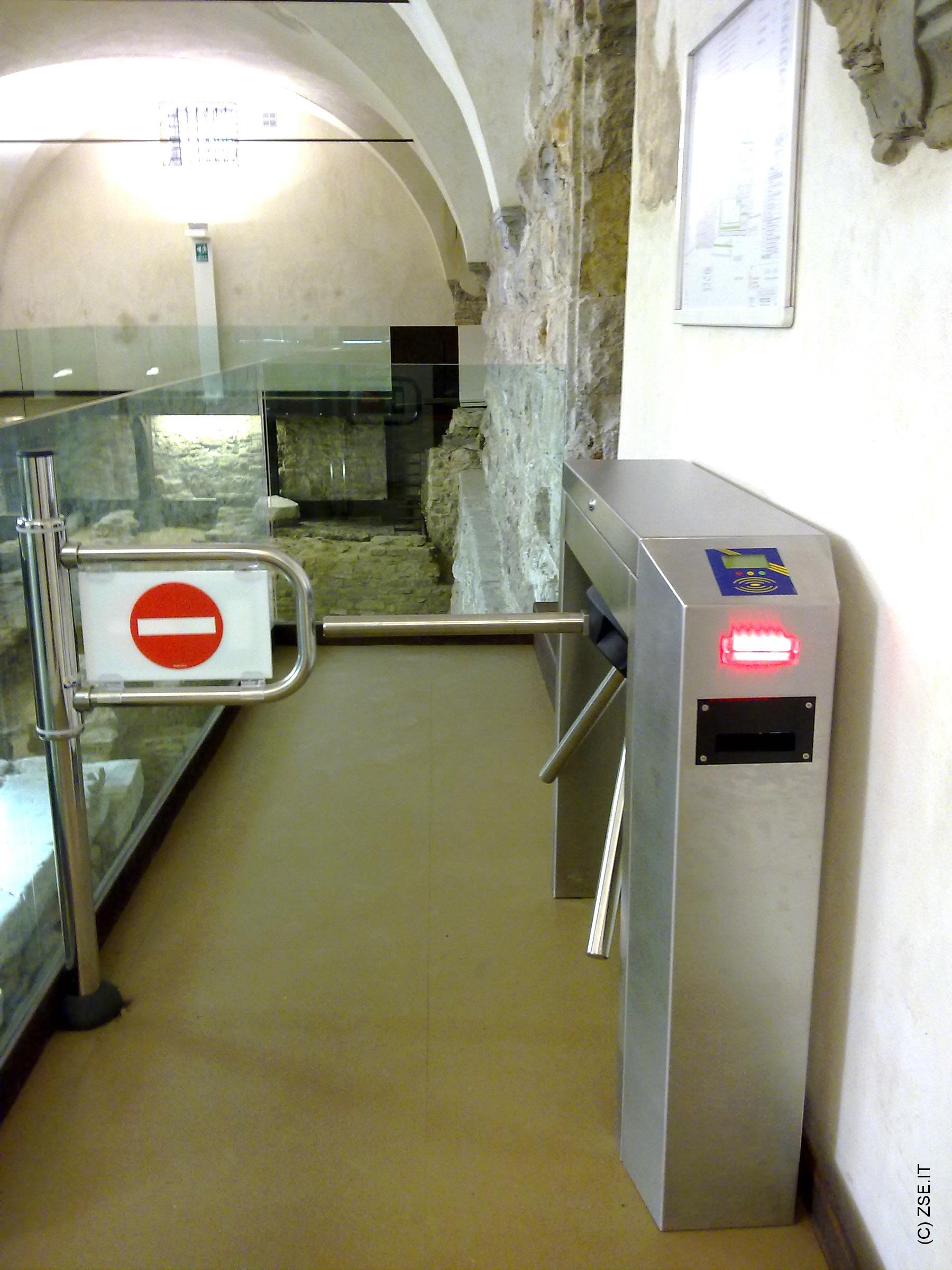 Tornello a Tripode - Controllo Accessi